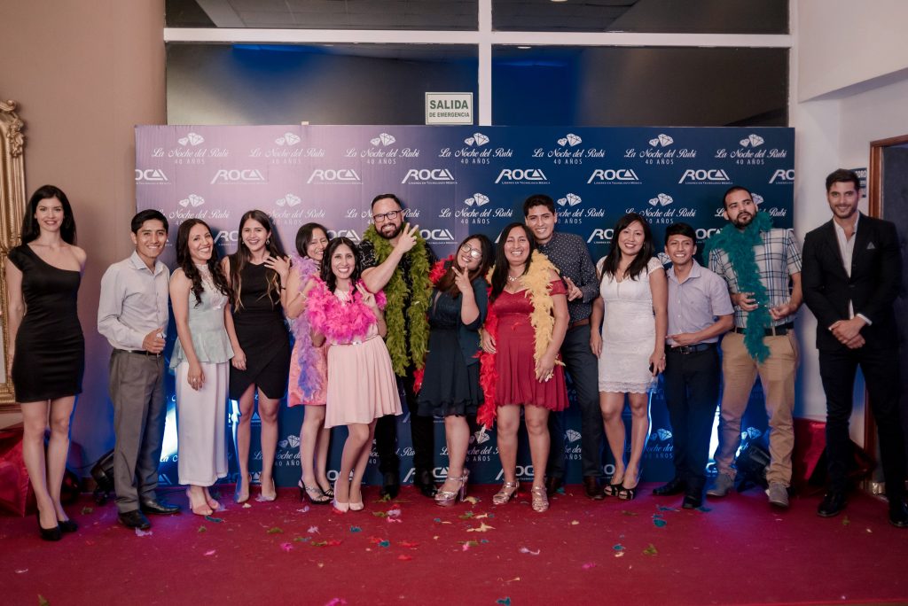 ROCA SAC cumple 40 años de trayectoria comercializando equipos médicos ...